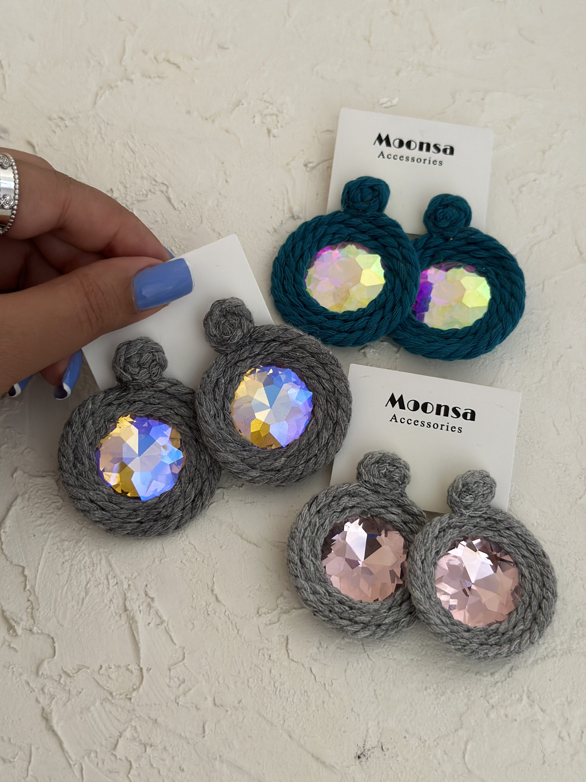 مونسا اکسسوری